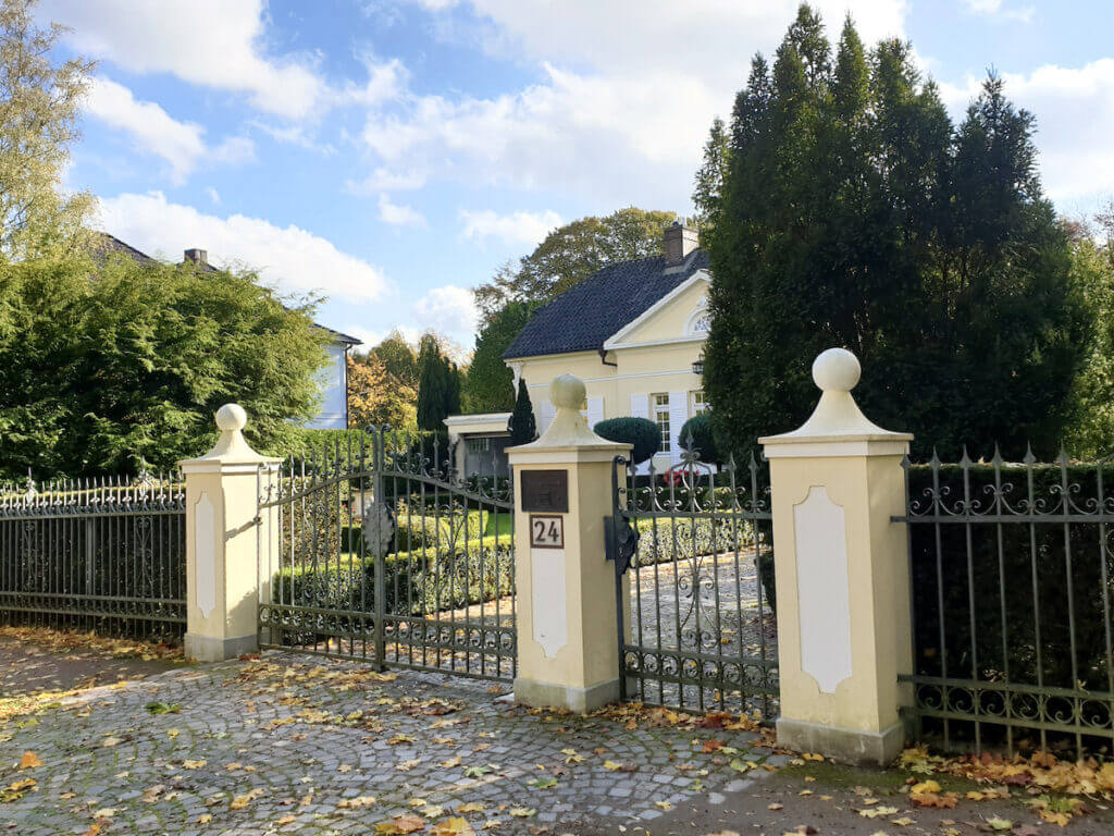Herbst-Spaziergang durch das Villenviertel in Ahrensburg