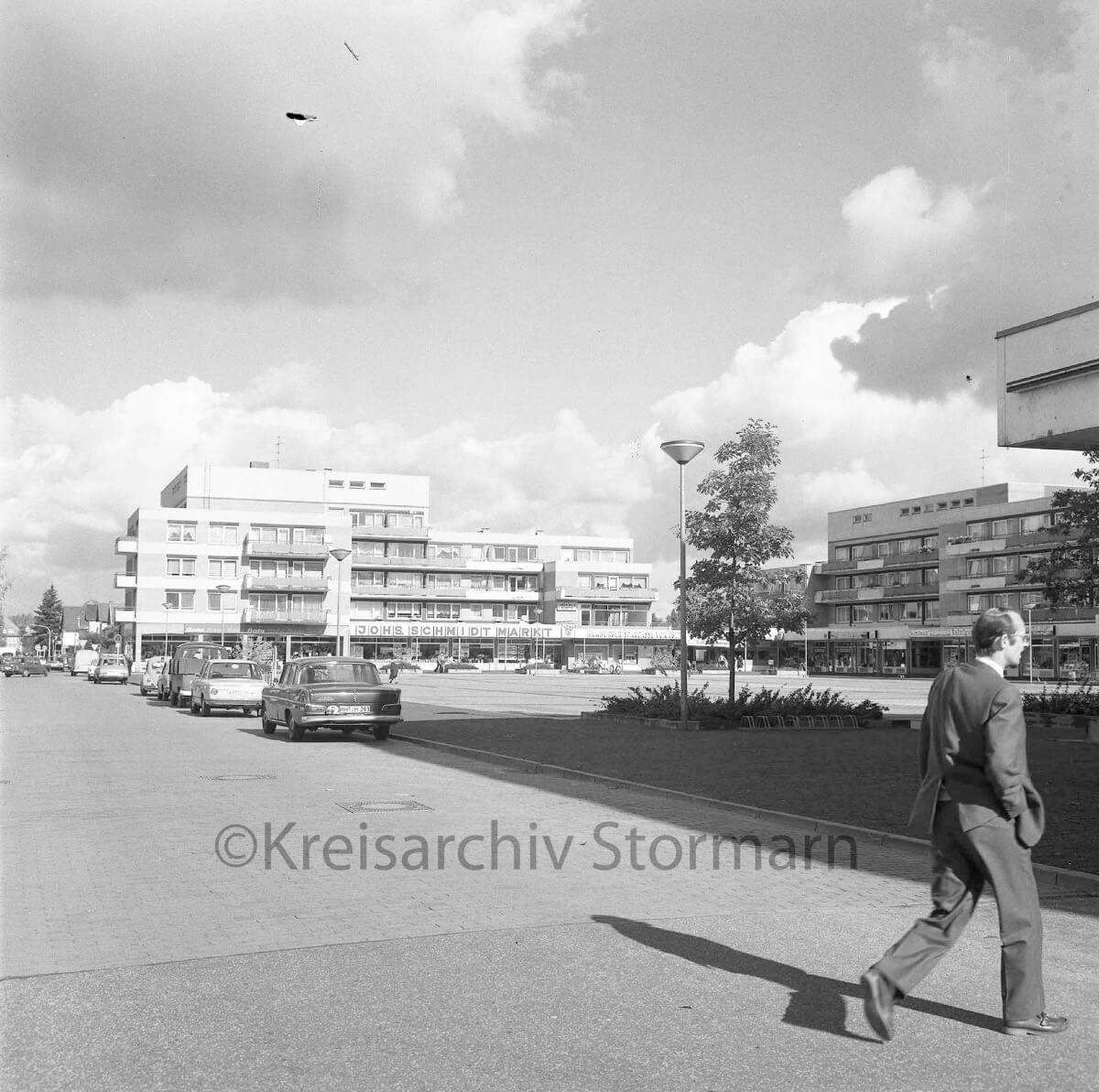 Rathausplatz in Ahrensburg – so sah er früher aus 😍